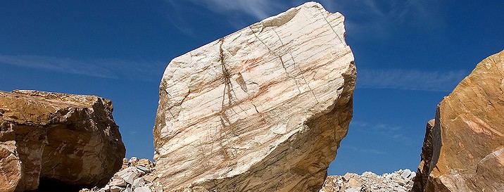 Πετρώματα - Βυζαντινά Κεραμίδια - Τζάκια - Ψησταριές - Φούρνοι ...